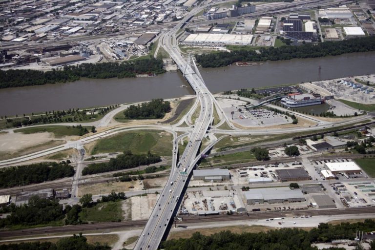 Bond Bridge kcICON Design-Build – Clarkson Construction